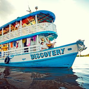 About * Kelly Minter